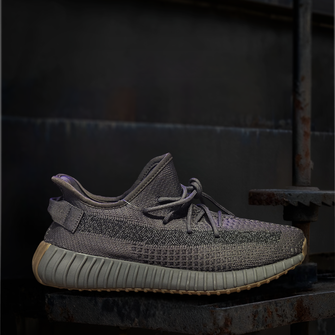 Yeezy Shoe 350 Grey - Shoes Hub Online